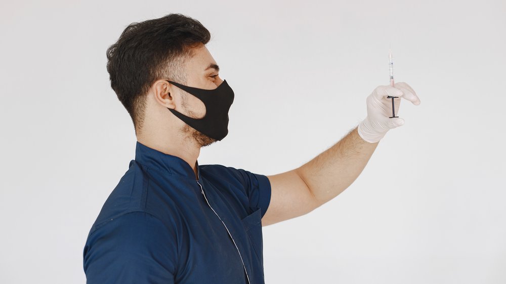 Alles über Schmerzen nach Hyaluron Unterspritzung: Ursachen, Symptome und Behandlung